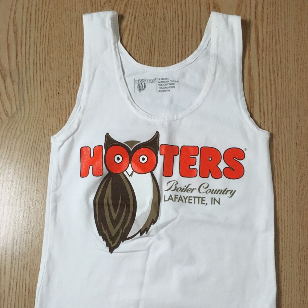 B26 Hooters Girl Worn Uniform Tank From Lafayette Ind… - Gem